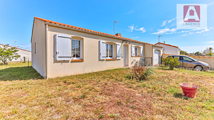 Saint-Hilaire-de-Riez, Centre-ville, Chaignaie, Poudroux : Maison 4 pièces à vendre