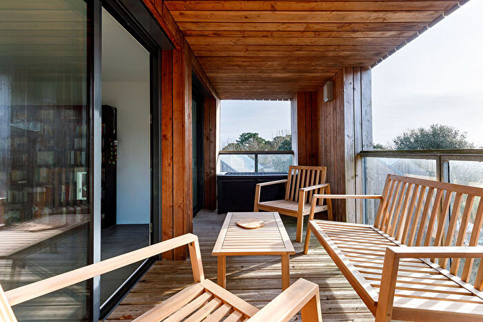 Appartement à vendre - Saint-Nazaire, Saint-Marc - 2 pièces - 1 chambre