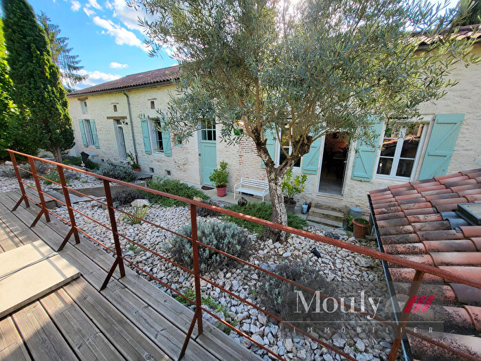 Maison à vendre - Montcuq - 10 pièces - 6 chambres