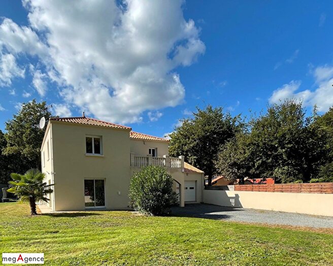 Maison à vendre - La Chevrolière - 4 pièces - 3 chambres