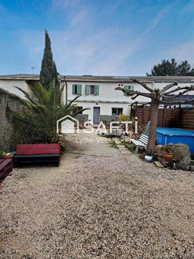 Maison à vendre - Eyguières - 5 pièces - 3 chambres