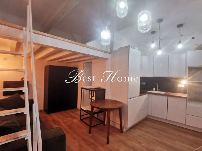 Appartement à louer - Nîmes, Jean Jaurès - 2 pièces - 1 chambre