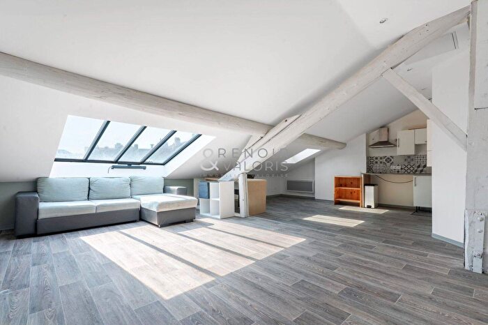 Appartement à louer - Léopold-Ville Vieille, Nancy - 2 pièces - 1 chambre