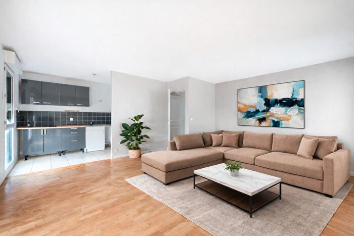 Appartement à vendre - Asnières-sur-Seine, Gresillons, Voltaire - 3 pièces - 2 chambres