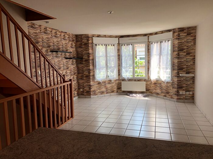 Maison à louer - Brive-la-Gaillarde - 3 pièces - 2 chambres