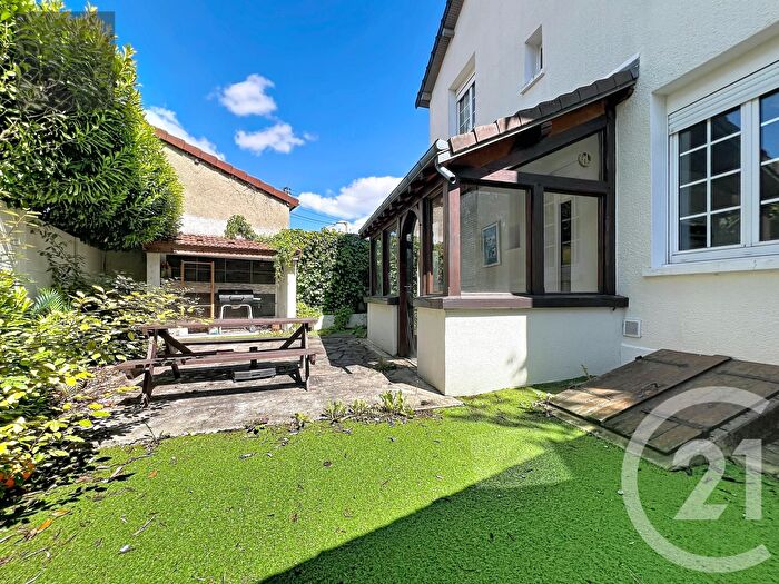 Les Noës-près-Troyes : Maison 6 pièces à vendre