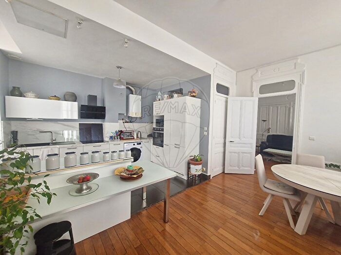 Appartement à vendre - Villefranche-sur-Saône, Centre-ville - 4 pièces - 3 chambres