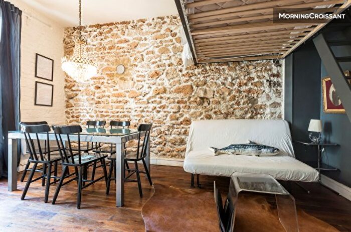 Paris 18ème, Barbès, Château Rouge : Appartement 2 pièces à louer