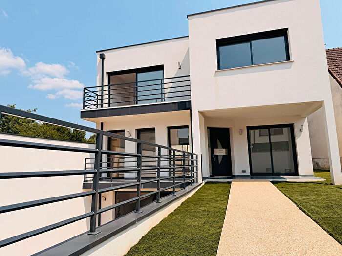 Maison 6 pièces à Conflans-Sainte-Honorine, Chennevières, à vendre