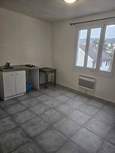 Appartement à louer - LHautil, Andrésy - 1 pièce