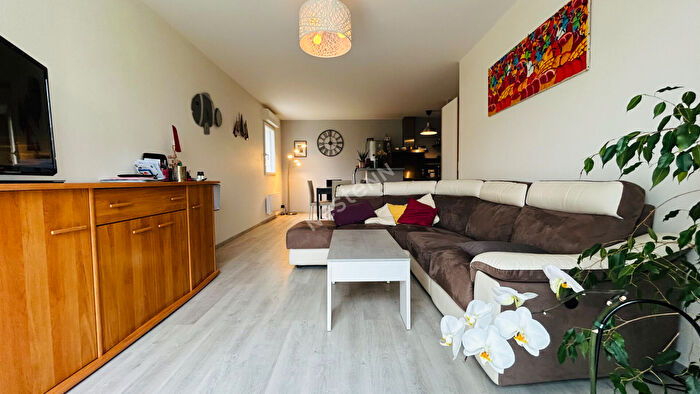 Appartement à vendre - Chavagne - 3 pièces - 2 chambres