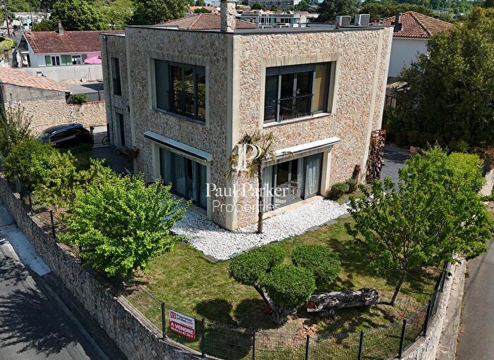 Maison à vendre - Floirac, Belle Croix, Rebédech - 7 pièces - 5 chambres
