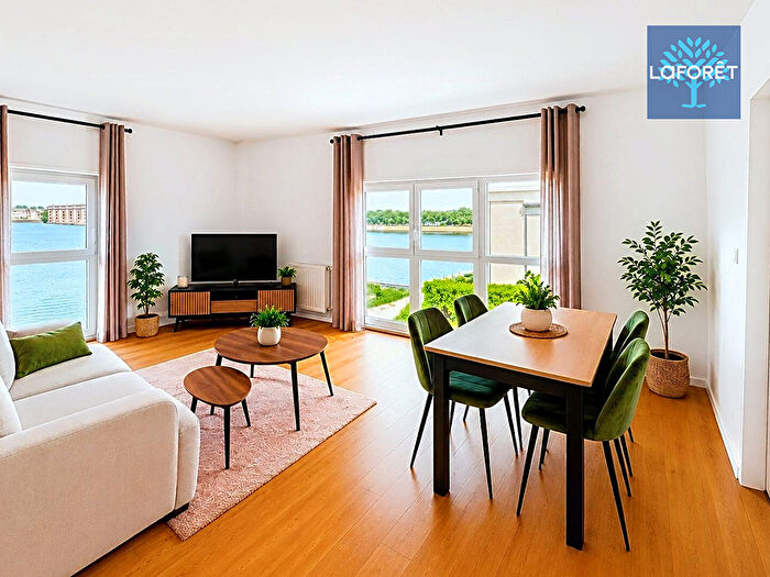 Appartement 3 pièces à Voisins-le-Bretonneux, à vendre