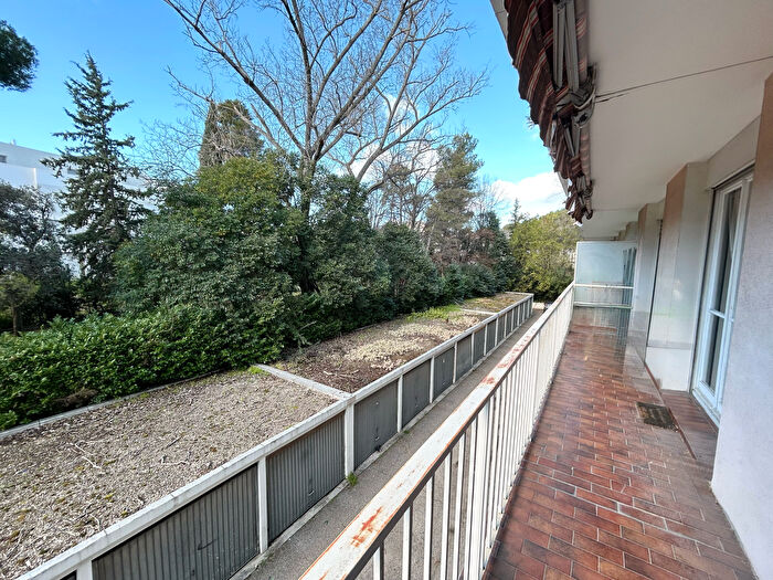 Appartement à vendre - Marseille e , Saint-Jérome - 4 pièces - 3 chambres