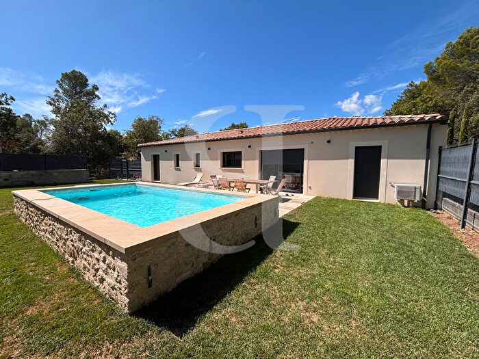 Maison à vendre - Grignan - 4 pièces - 3 chambres