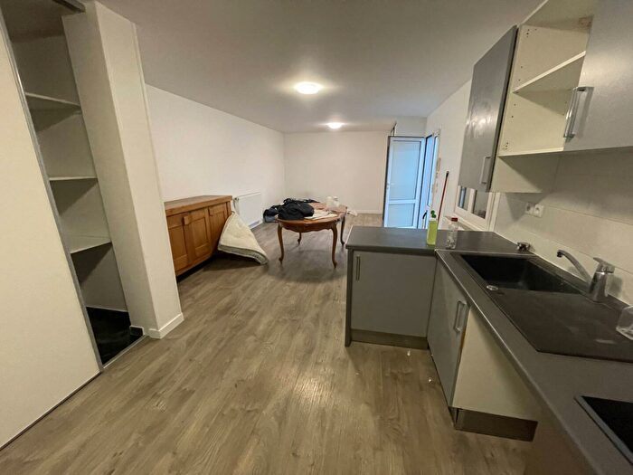 Appartement à louer - Branly-Boissière, Montreuil - 4 pièces - 2 chambres