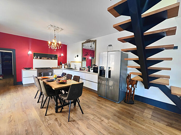 Maison à vendre - Saint-Rambert-dAlbon - 7 pièces - 4 chambres