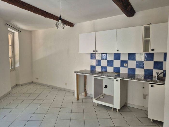Appartement 2 pièces à Le Port, Toulon, à louer