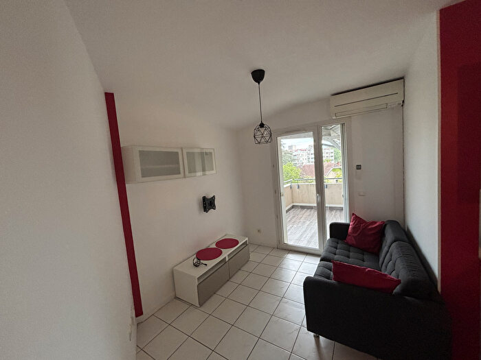 Appartement à vendre - Échirolles, Bayard, La Luire, Vicose, Comboire - 2 pièces - 1 chambre
