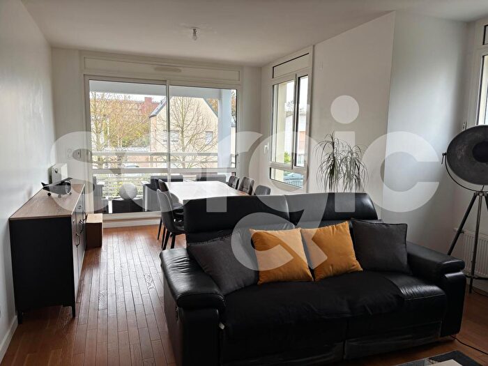 Appartement à louer - Amiens, Amiens Nord Ouest - 3 pièces - 2 chambres
