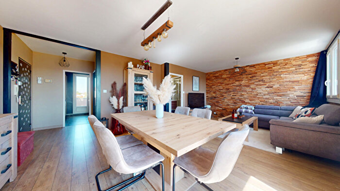 Besançon, Palente, Orchamps, Saragosse, Vaîtes : Appartement 3 pièces à vendre