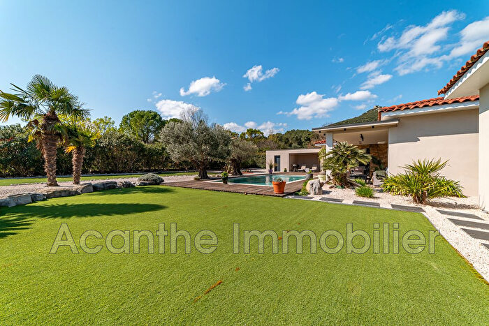 Maison 6 pièces à Saint-Mathieu-de-Tréviers, à vendre
