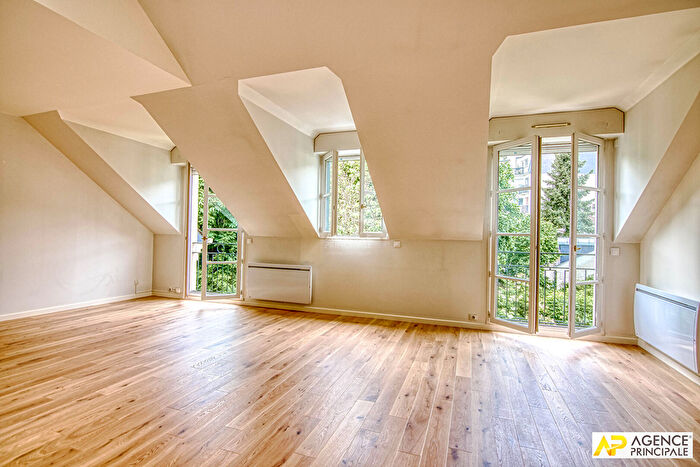 Appartement 5 pièces à Versailles, Montreuil, à vendre
