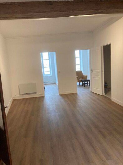 Saint Chéron-Hauts de Chartres-Puits Drouet : Appartement 3 pièces à louer