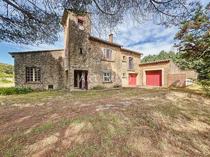 Maison à vendre - Maubec - 7 pièces - 4 chambres