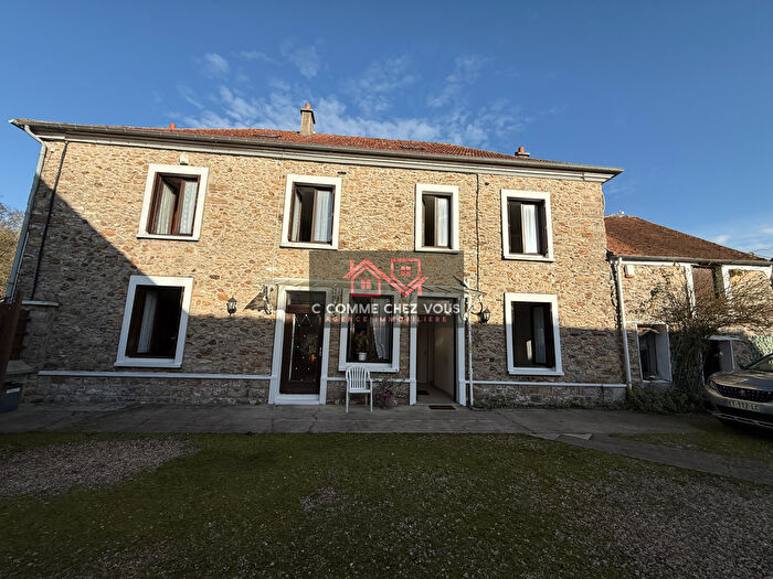 Maison à vendre - Liverdy-en-Brie - 6 pièces - 4 chambres