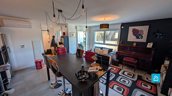 Appartement à vendre - Strasbourg, Montagne Verte - 3 pièces - 2 chambres