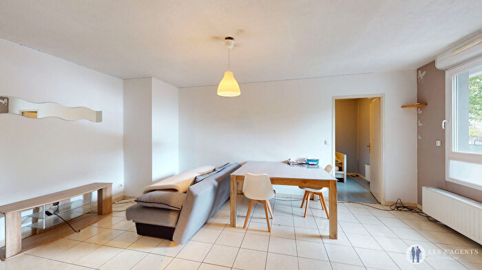 Appartement à vendre - Échirolles, Centre-ville - 2 pièces - 1 chambre