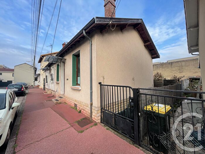 Maison à vendre - Saint-Fons, LArsenal - 3 pièces - 2 chambres
