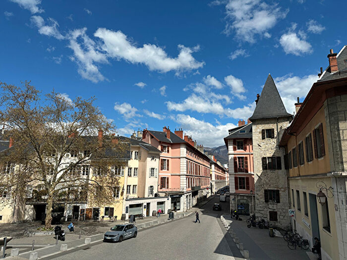 Appartement 6 pièces à Chambéry, Centre-ville, à vendre