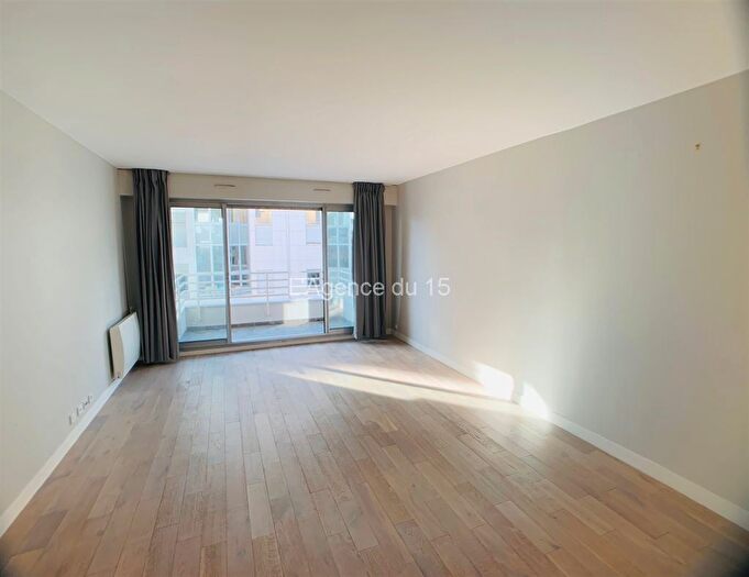 Appartement 3 pièces à vendre à Boulogne-Billancourt, Renault, Billancourt