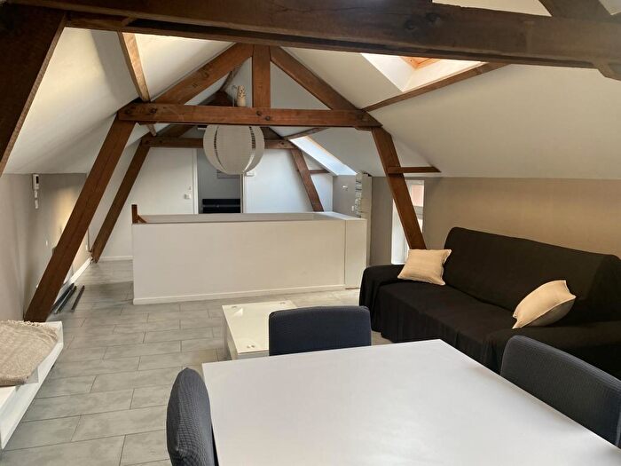 Appartement à louer - Halluin, Mont, Rouge Porte - 3 pièces - 2 chambres