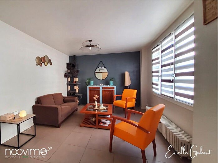 Maison 7 pièces à Chemillé, à vendre