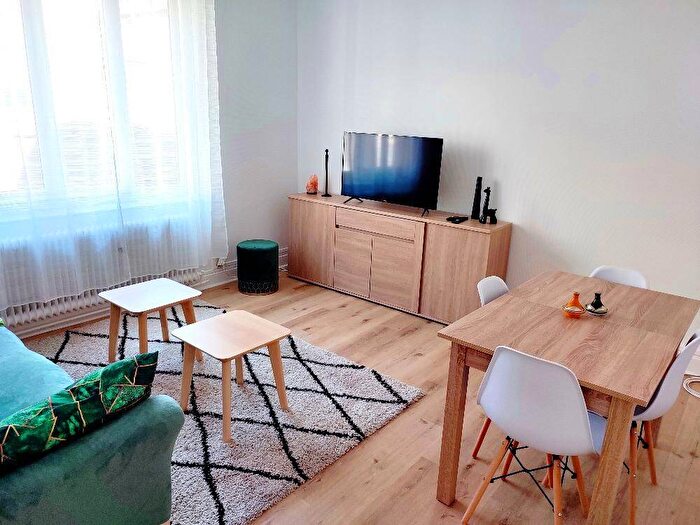 Appartement 3 pièces à Montchat, Lyon ème arrondissement, à louer