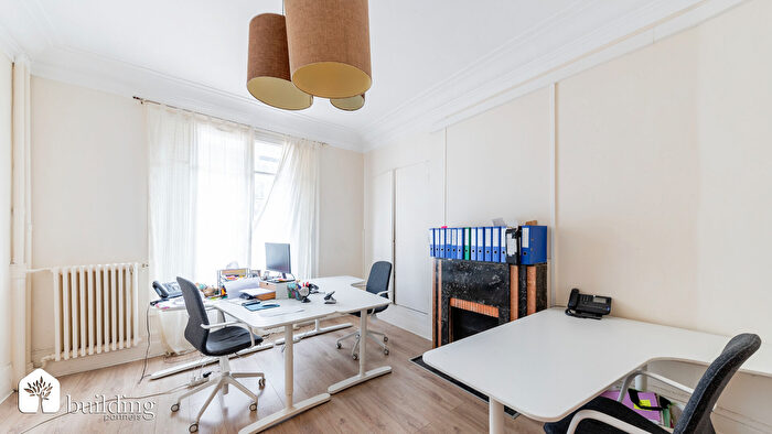 Appartement à vendre - Neuilly-sur-Seine, Parc de Neuilly - 2 pièces - 1 chambre