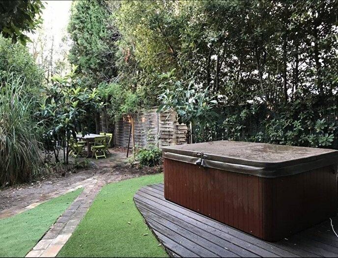 Appartement à louer - Marseille ème arrondissement - 2 pièces - 1 chambre