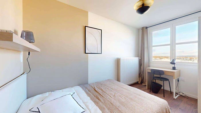 Les Terrasses-Axe Majeur-Lauterne, Cergy : Appartement 1 pièce à louer