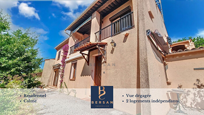 Maison à vendre - Fréjus - 7 pièces - 4 chambres