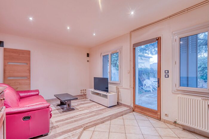 Maison à vendre - Saint-Fons, LArsenal - 3 pièces - 2 chambres