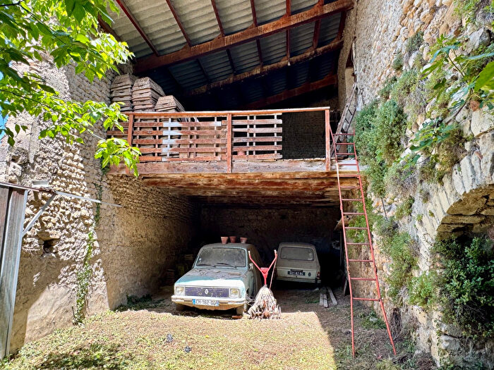 Visan - Maison 1 pièce à vendre