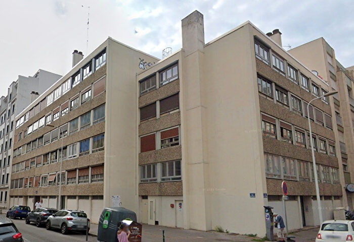 Appartement à vendre - Lyon e , Mutualité, Préfecture, Moncey - 3 pièces - 2 chambres