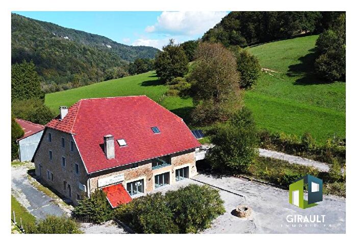 Maison à vendre - Saint-Hippolyte - 14 pièces - 4 chambres