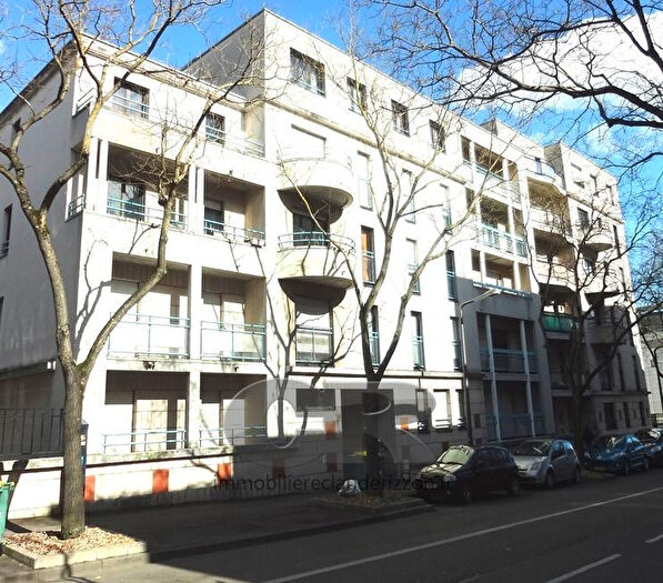 Nancy, Saint-Pierre René II, Marcel Brot : Appartement 3 pièces à louer