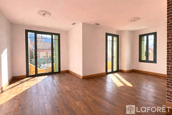 Appartement à louer - Prades - 3 pièces - 2 chambres