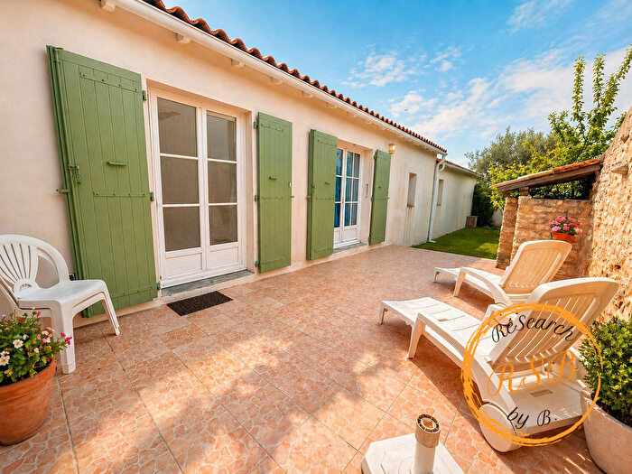 Maison à vendre - Sainte-Marie-de-Ré - 9 pièces - 6 chambres