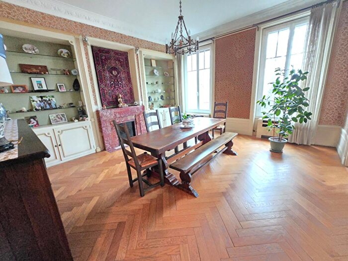 Appartement à vendre - Lyon e , Tête dOr, Vitton - 6 pièces - 3 chambres